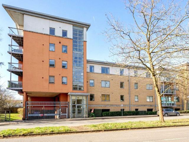 Ryemead Boulevard, High Wycombe, Buckinghamshire HP11, 2 bed flat to rent, £1,450 pcm | PrimeLocation