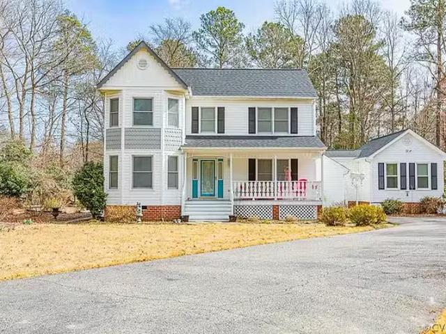 Rystock, CHESTER, VA 23836