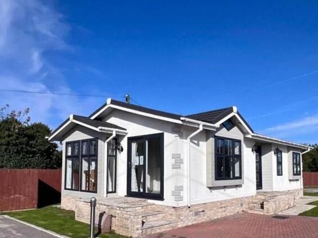 Ryther Road, Ulleskelf,2 Bedroom Park