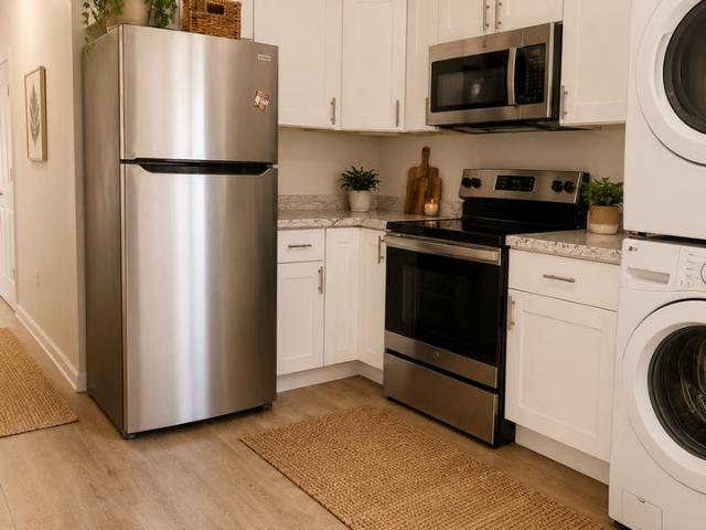 S0003 222 Maple 2 Bedroom Apartment for Rent at 222 Maple Ave, Hartford, CT 06114 Barry Square