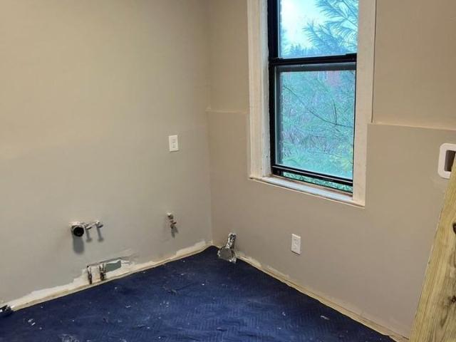 S0002 101 Maple 1 Bedroom Apartment for Rent at 101 Maple Ave, Hartford, CT 06114 South Green