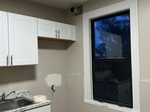 S0002 101 Maple 1 Bedroom Apartment for Rent at 101 Maple Ave, Hartford, CT 06114 South Green