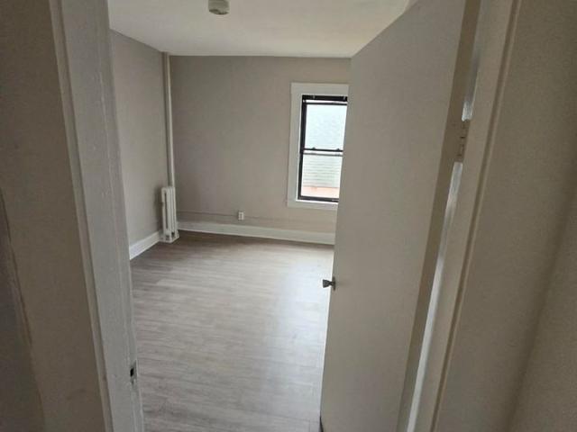 S0011 110 Martin 2 Bedroom Apartment for Rent at 110 Martin St, Hartford, CT 06120 North End