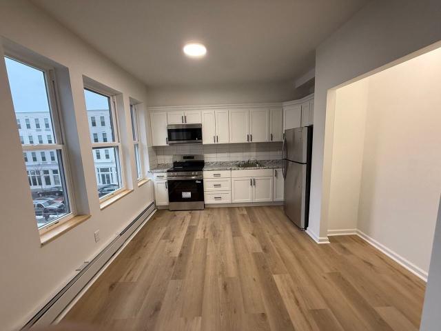 S0020 31 Park 1 Bedroom Apartment for Rent at 31 Park St, Hartford, CT 06106 South Green
