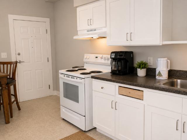 S0031 88 90 Ward 3 Bedroom Apartment for Rent at 88 Ward St, Hartford, CT 06106 Frog Hollow