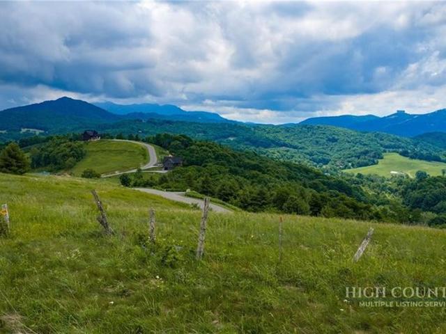 S12 Sky Rock Trl, Banner Elk, NC 28604