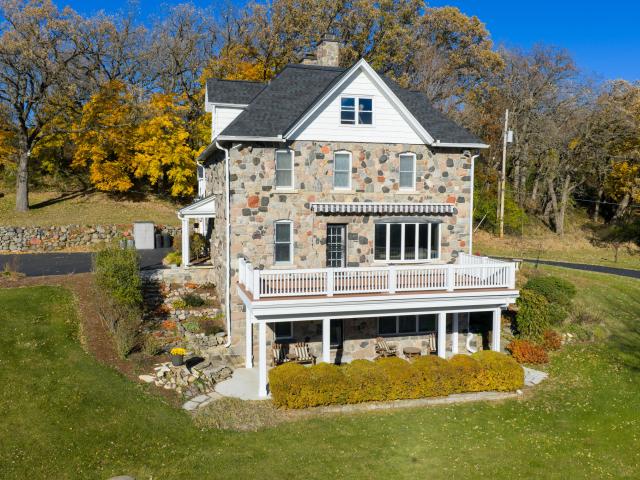 S16W32772 Highway 18