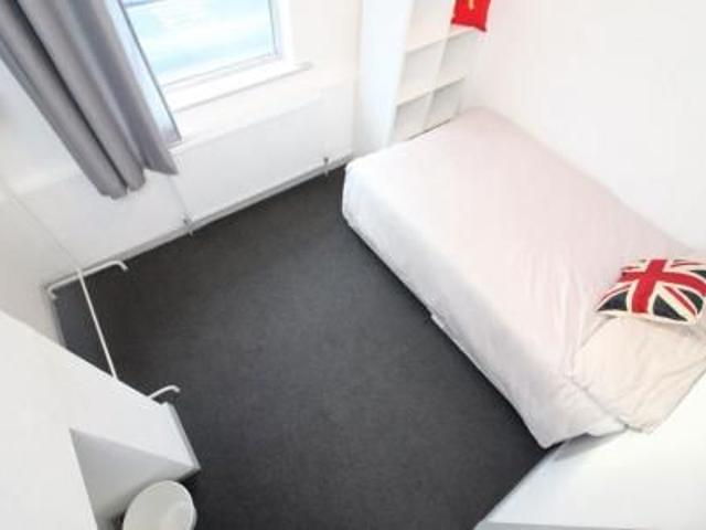 S2 LONDON ROAD 4 bed Flat. July 2026