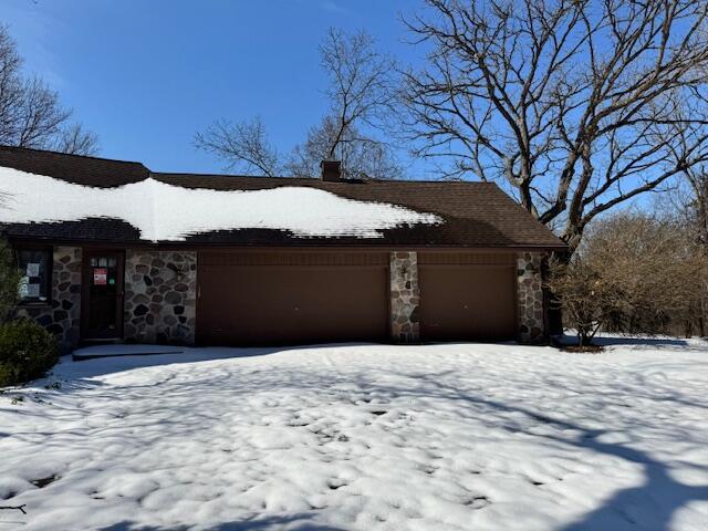 S37 w32055 Kamps Ct, Waukesha, WI 53189 | Compass