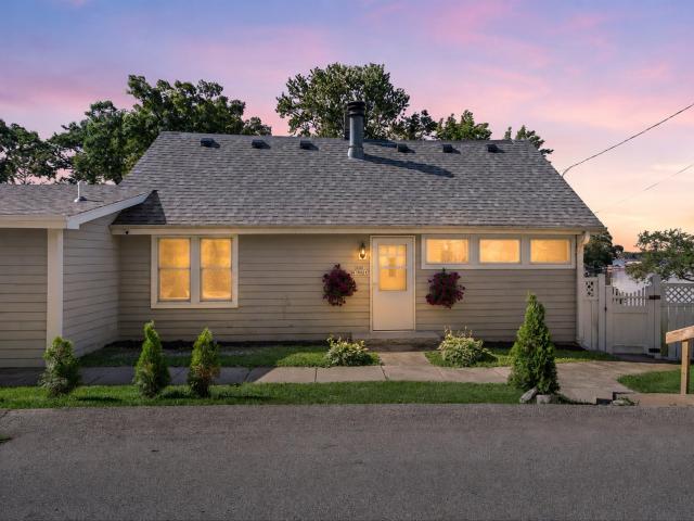 S68W18031 Island Dr