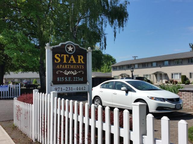 S815 Star Apartments
