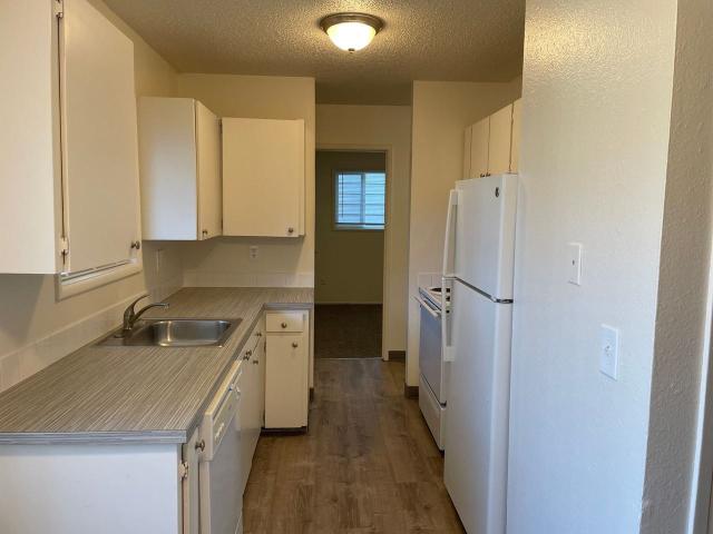 S815 Star Apartments 2 Bedroom Apartment for Rent at 815 Se 223rd Ave, Gresham, OR 97030 Gresham North Central