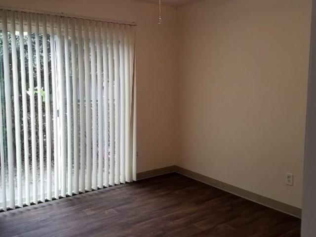 S815 Star Apartments 3 Bedroom Apartment for Rent at 815 Se 223rd Ave, Gresham, OR 97030 Gresham North Central