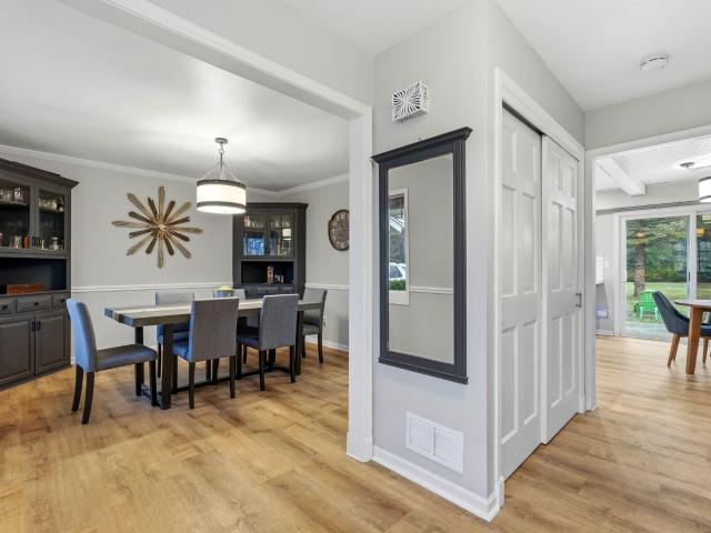 S83W32784 N Oak Tree Ct