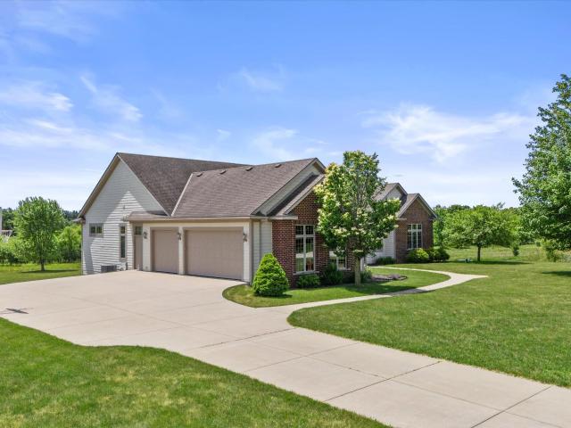 S99W33205 Genevieve Dr