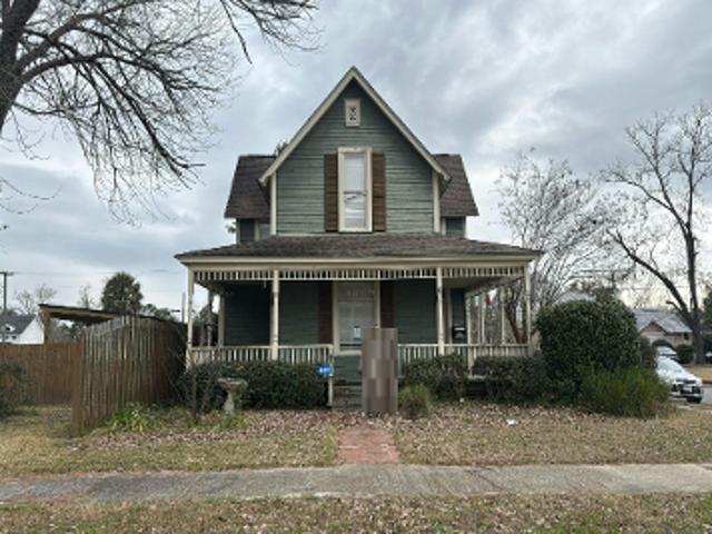 S Main St