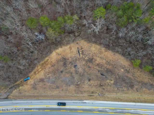 S Main St, Crossville, TN 38555