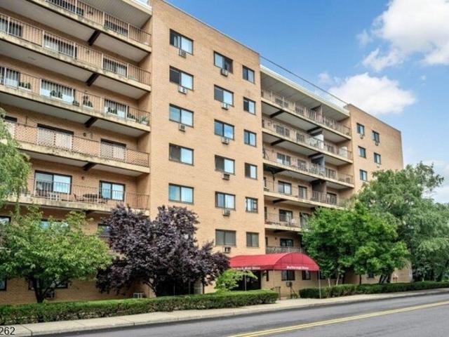 S Main St Apt J, Lodi, Condo For Sale