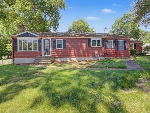 S Main St, Bellingham, Home For Sale