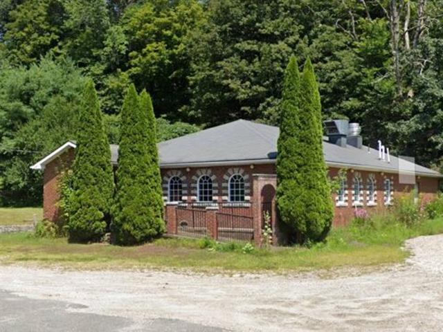 S Main St, Sandisfield, Home For Sale