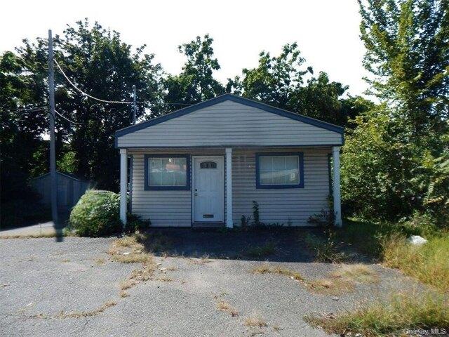S Main St Unit B, Monsey, Home For Sale