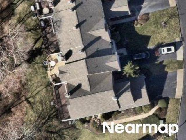 S Manor Ct