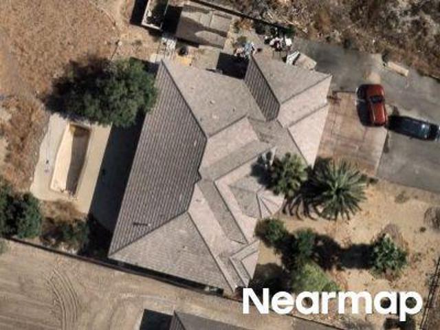 S Manzanita Dr