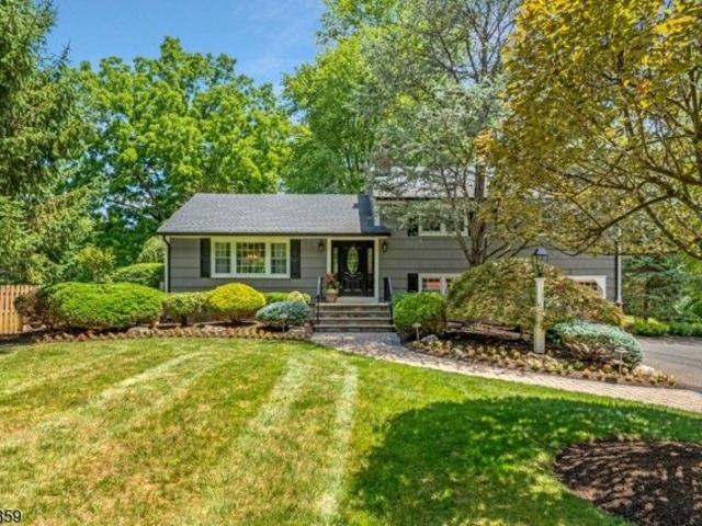 S Maple Ave, Bernards Twp, Home For Sale