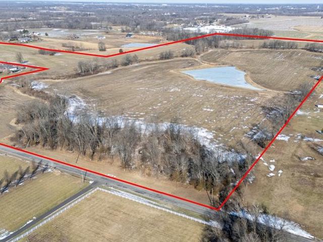 S Market St, Marion, IL 62959