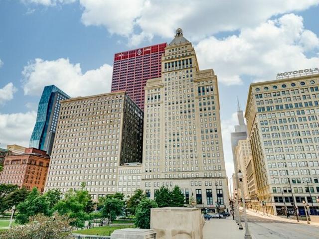 S Michigan Ave Unit,chicago, Condo For Sale