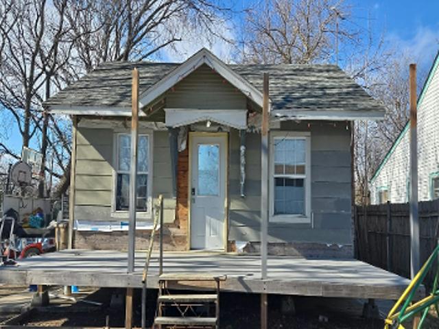 S Millwood St