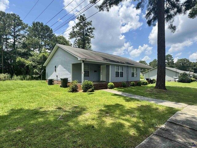S Motrose St, Fort Valley, Home For Sale