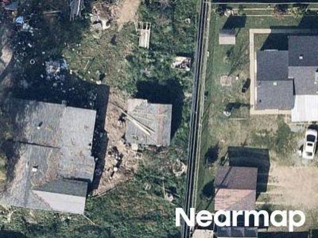 S Newmark Ave