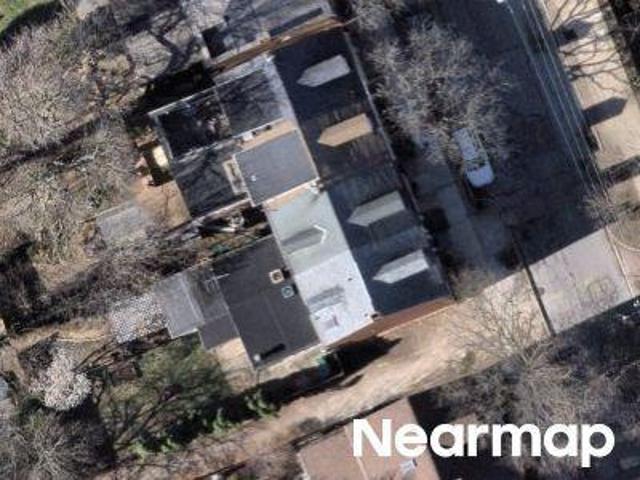 S Newberry St