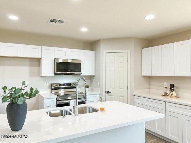 S Overfield Rd, Arizona City, Home For Sale