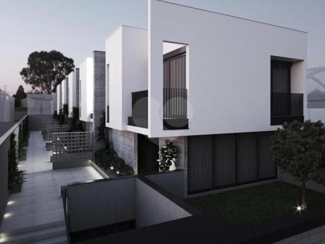 São Braz Sobrado novo em condominio com 3 quartos sendo 1 suite 2 vagas