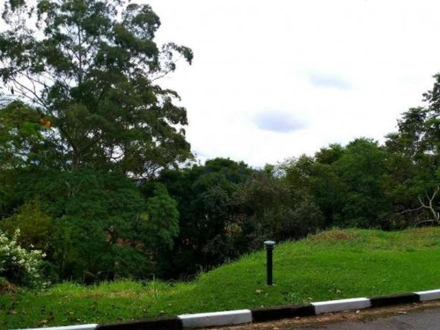 Terreno à venda com 1190 m² na Granja Viana