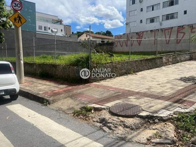 São Luíz Lote / Terreno à venda na Anuar Donato