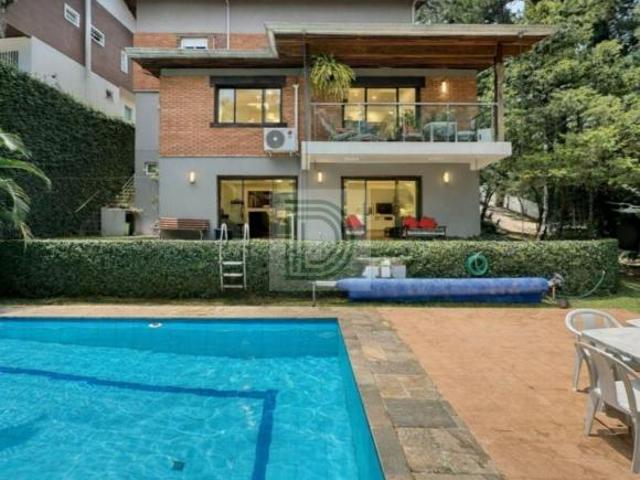 SÃO PAULO II CASA CONTEMPORÂNEA COM VISTA PARA ÁREA VERDE, GOURMET COMPLETO E PISCINA AQUECIDA!