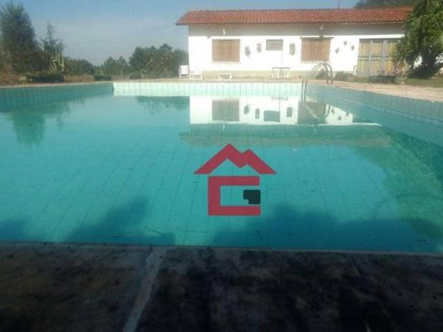 São Roque, sitio com 145.000 m2 6 alqueires, 4 dormitórios com nascente e muito verde, a 15 minu