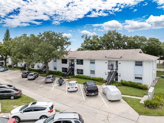 S Oak Dr Unit T, Tampa, Condo For Sale