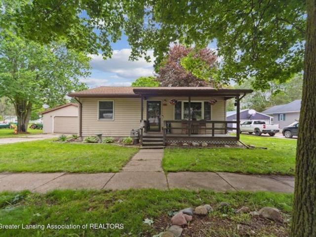 S Oak St, Maple Rapids, Home For Sale
