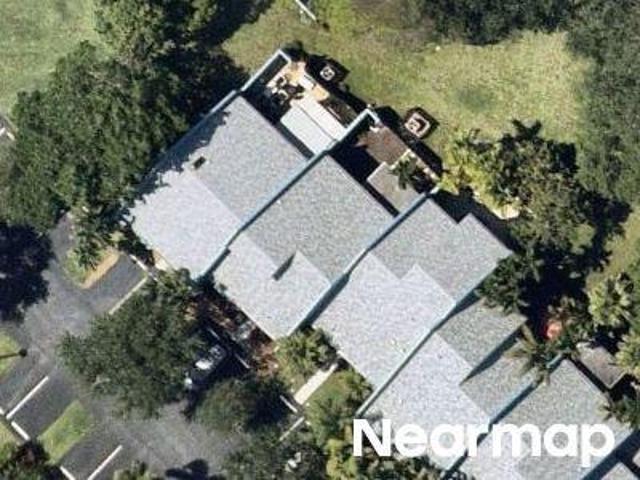 S Oakland Forest Dr