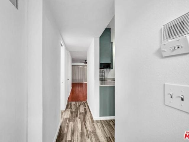 S Acacia Ave Apt,compton, Condo For Sale