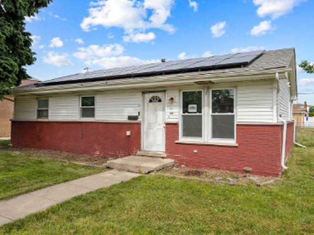 S Albany Ave