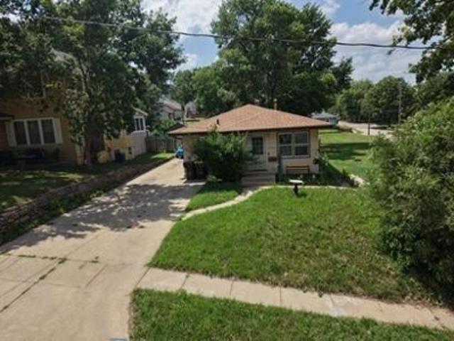 S Alice St
