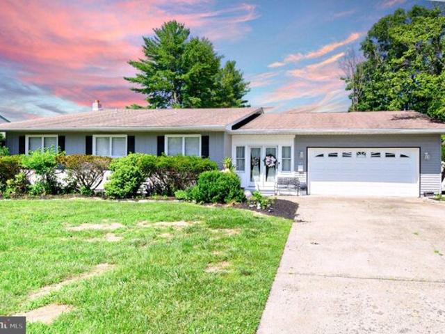 S Arlington Ave, Berlin, Home For Sale