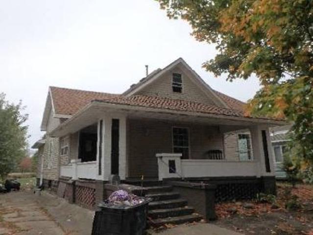 S Armstrong St