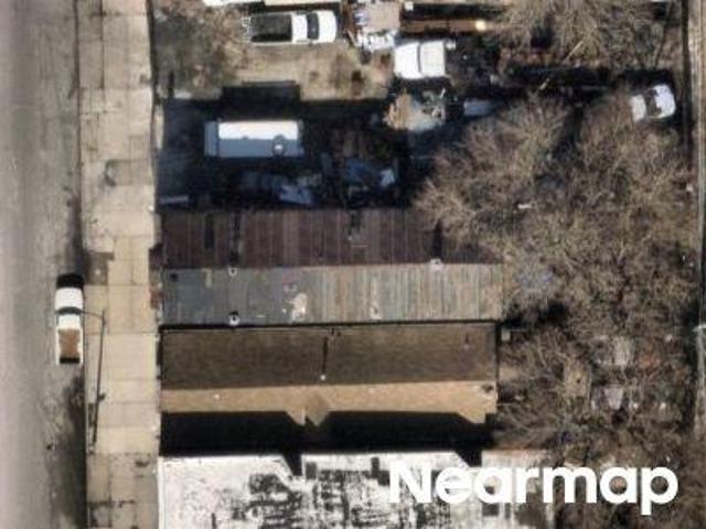 S Ashland Ave