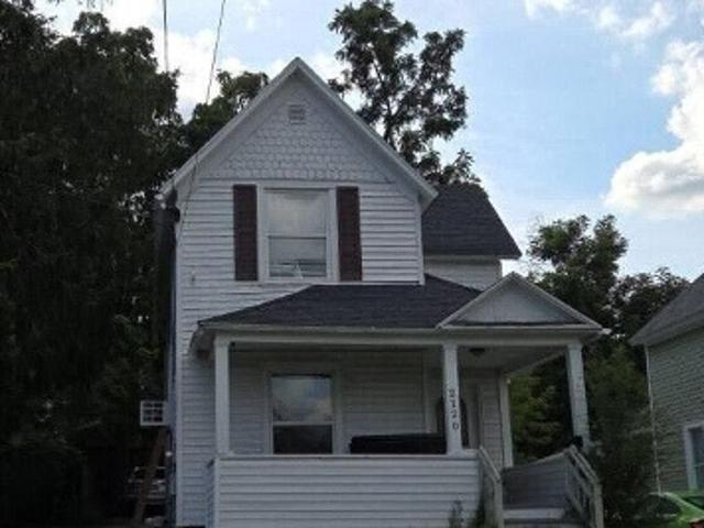 S Burdick St